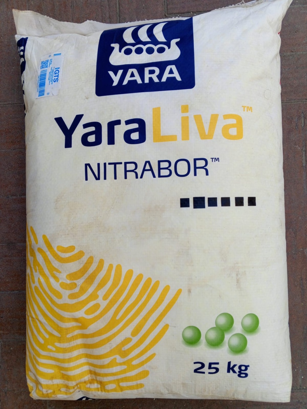 Yaraliva NitraBor Kalsiyum Nit-rat 25 kg, Azot ve Kalsiyum Oksit İçerir