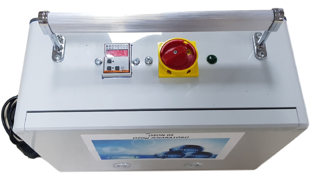 Ozon Jeneratörü Hava Temizleyici Dezenfeksiyon Makinesi 180 watt