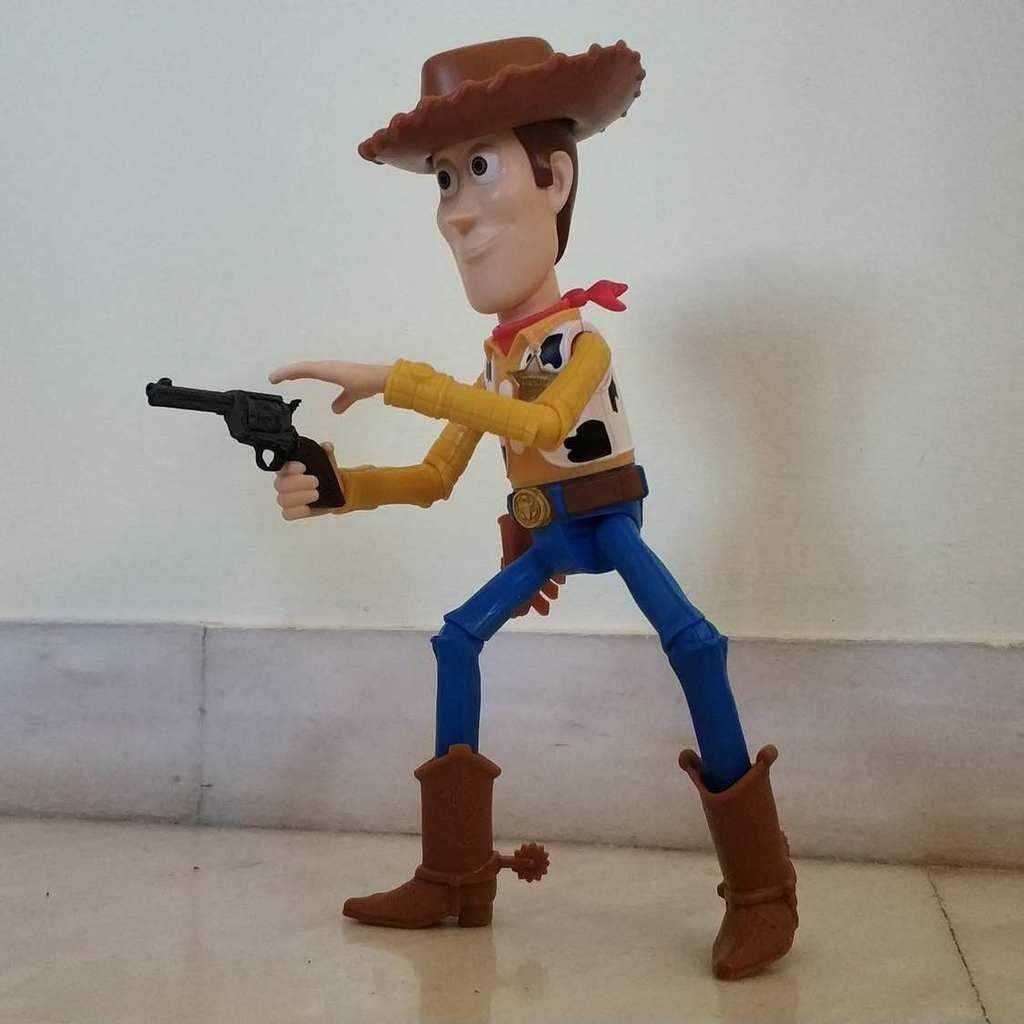 Oyuncak Hikayesi Woody Nin Silahı Plastik Aparat