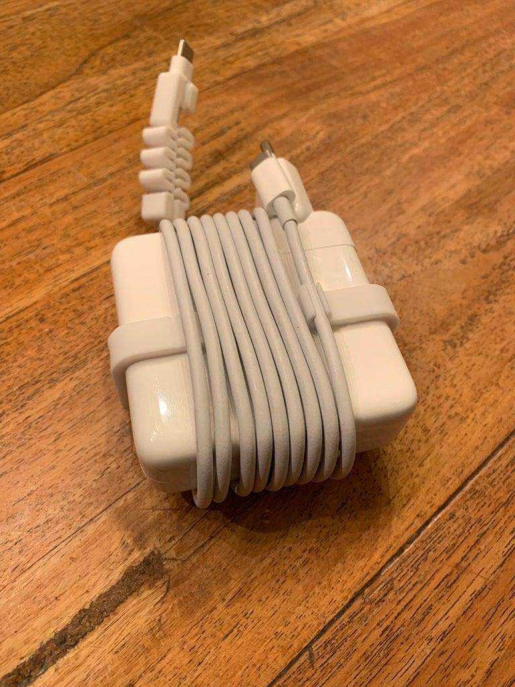 Apple MacBook Pro Güç kablosu Toplama Aparatı Tutucu Type USB-C