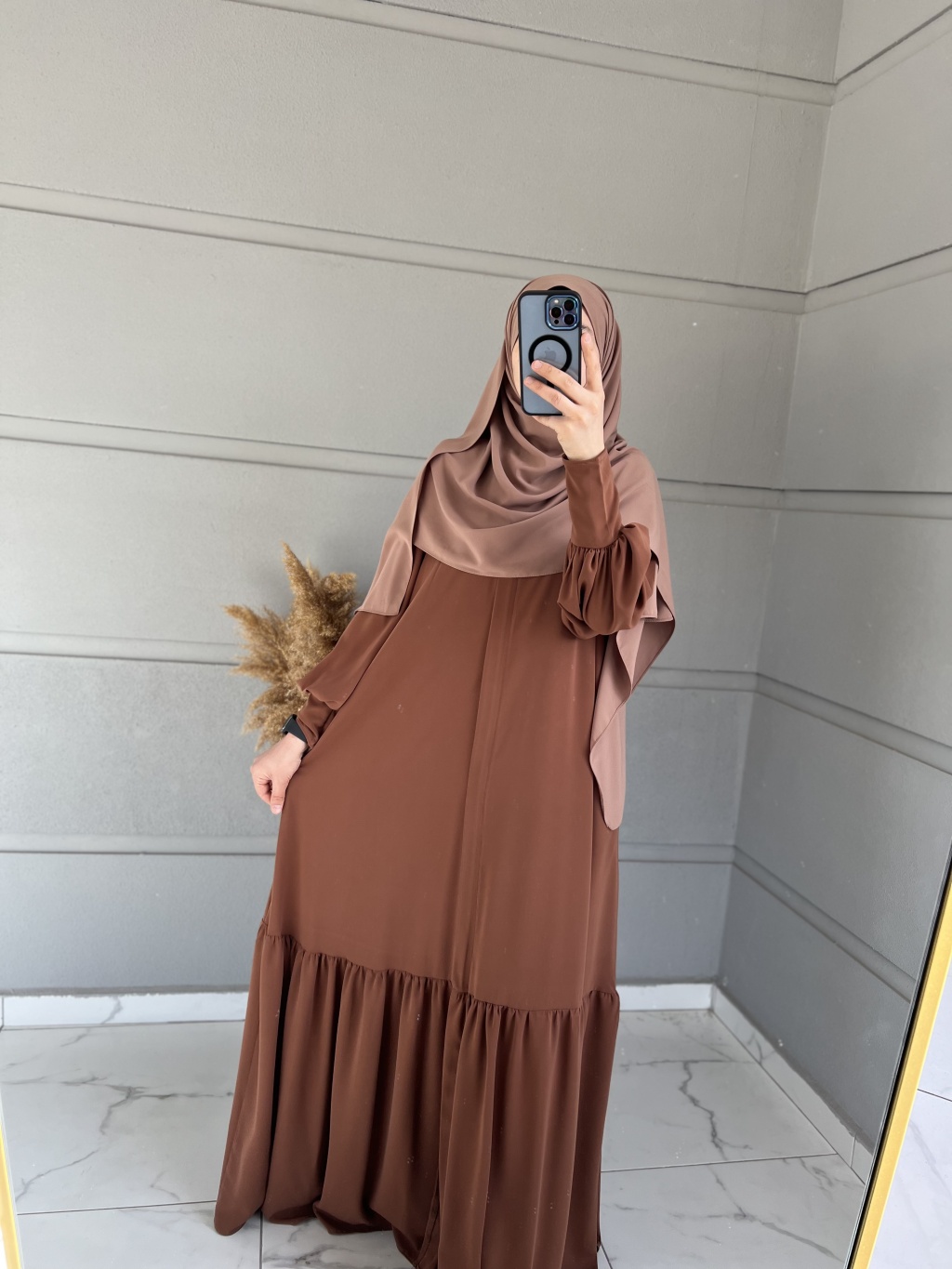 Lale Model Ferace Taba