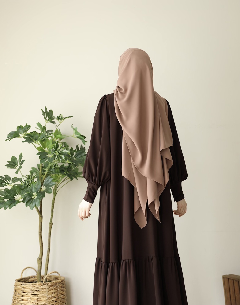 Lale Model Ferace Acı Kahve