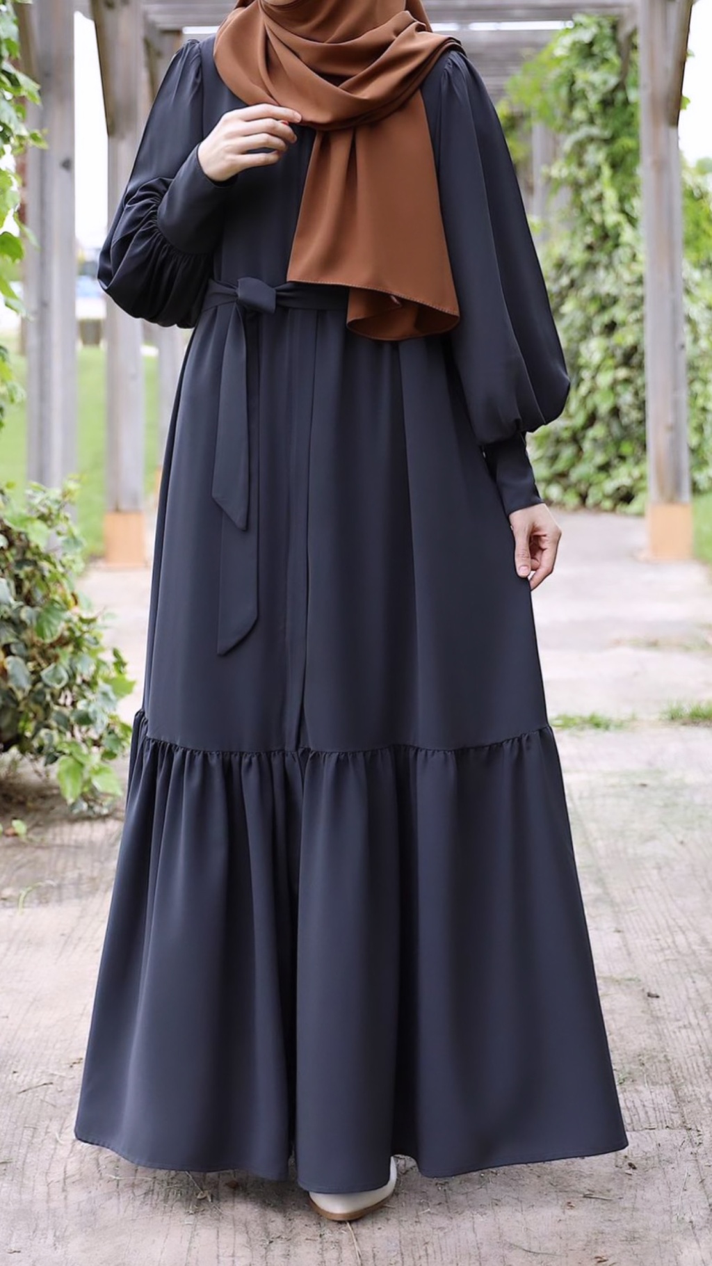 Lale Model Ferace Füme