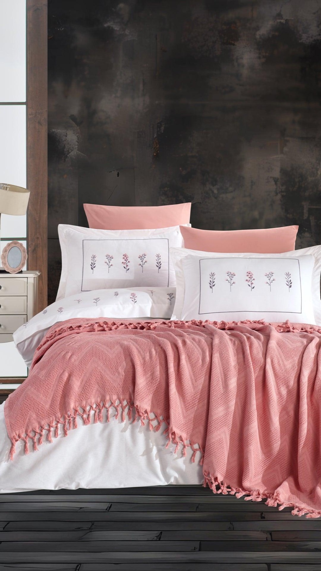 ELART PİKE TAKIMI NEVRESİMLİ DAISY GÜLKURUSU (7 PARÇA)